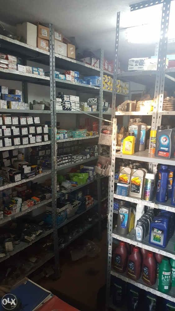NA PRODAJU LAGER AUTODIJELOVA! ZAMJENA ZA AUTO!! - Ostalo - OLX.ba