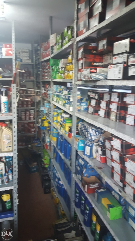 NA PRODAJU LAGER AUTODIJELOVA! ZAMJENA ZA AUTO!! - Ostalo - OLX.ba