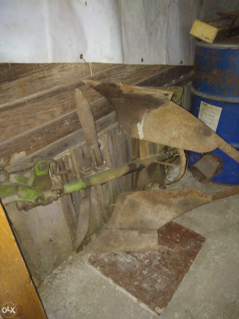 Plug prevrtač IMT 509 - Plugovi - OLX.ba