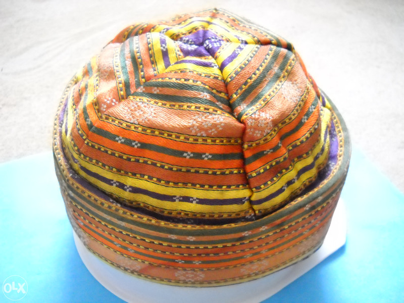 Tradicionalna kapa - 2 komada - Suveniri - OLX.ba