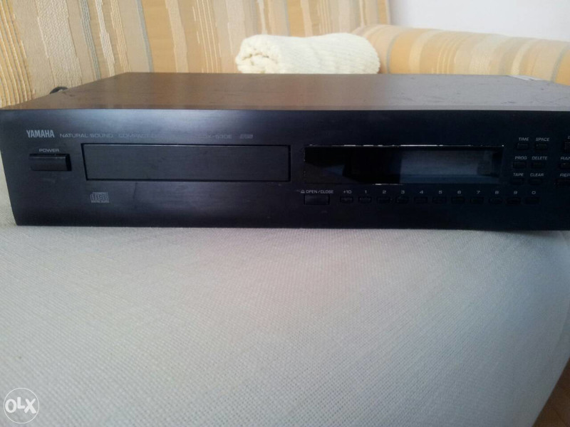Yamaha cdx 530E,cd player - CD Player, Recorder i tuner - OLX.ba