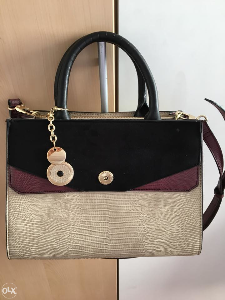 Parfois ženska torba, nova - Torbe i ruksaci za žene - OLX.ba