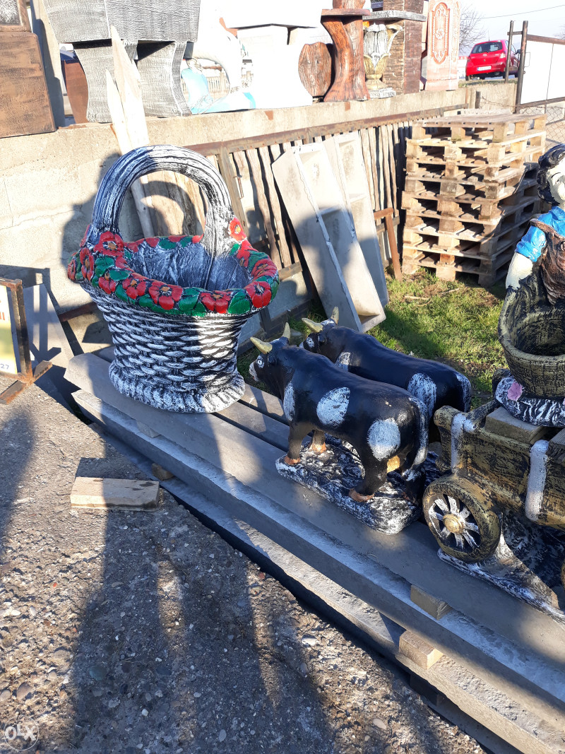 Betonski vo , volovi sa kocijama - konj, konji - Betonska galanterija ...