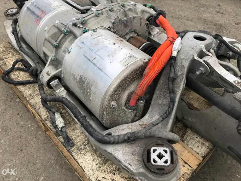 MOTOR TESLA MODEL S 2012 85 kWh Max.snaga motora 350kW - Motori - OLX.ba