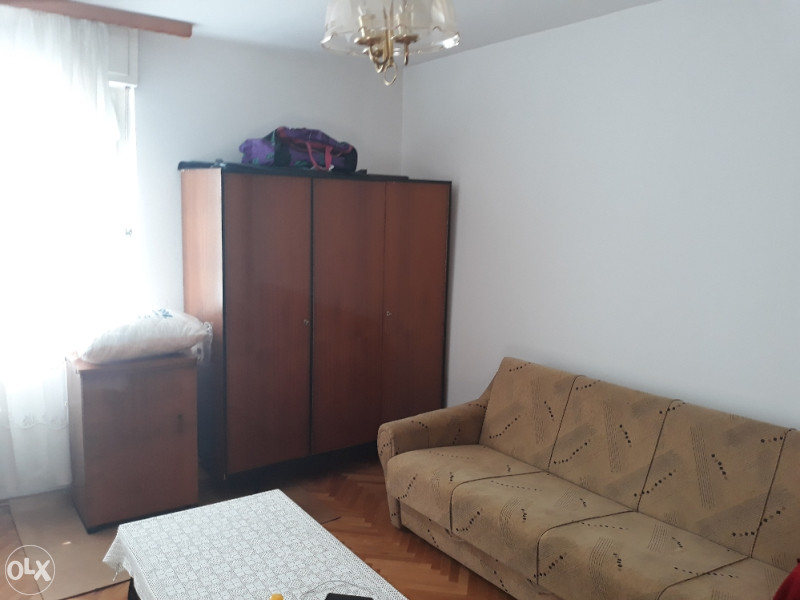 Stan Grad Mostar (Franjevačka) - Stanovi - OLX.ba