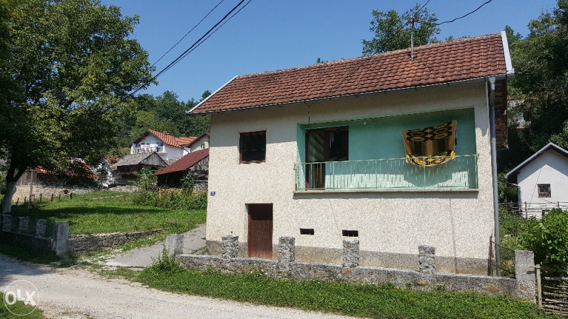 Kuća-Vikendica-Lepenica-Kiseljak - Kuće - OLX.ba