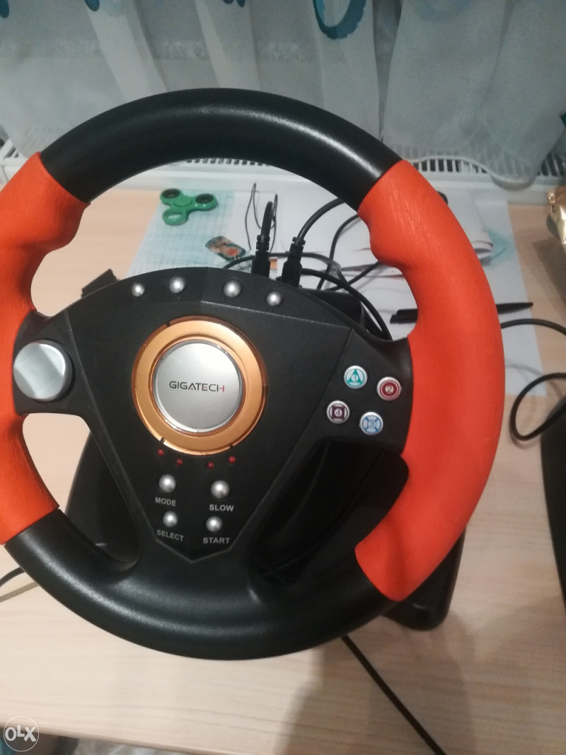Volan, gas, kočnica, mjenjač i ručna - Volani za PC i konzole - OLX.ba